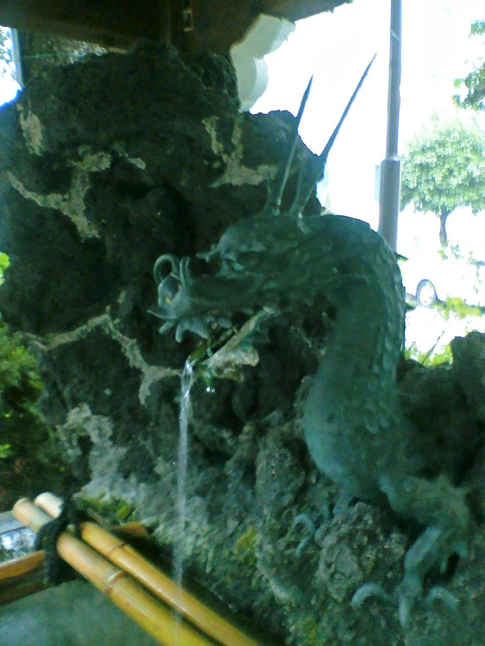 『白山神社と猫さんたち』大塚・巣鴨・駒込(東京)の旅行記・ブログ by 紅ざかなさん【フォートラベル】