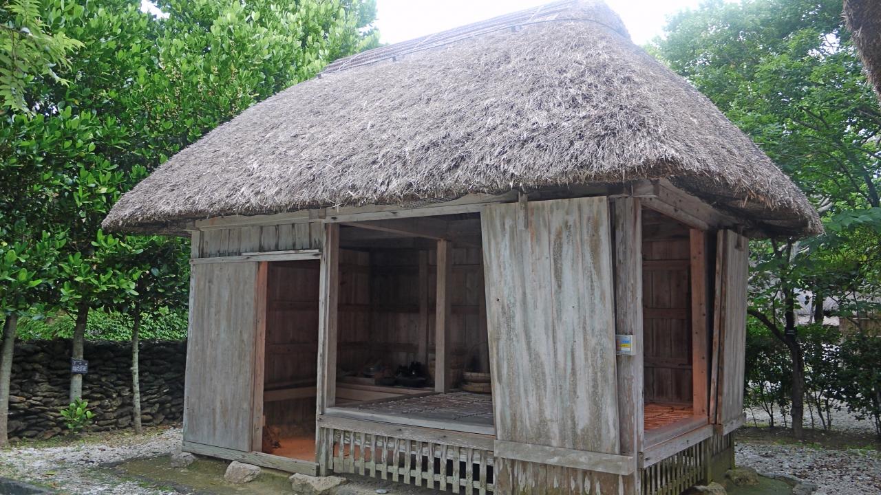 『2010.5沖縄出張旅行9-おきなわ郷土村』美ら海・本部・今帰仁(沖縄県)の旅行記・ブログ by suomita2さん【フォートラベル】