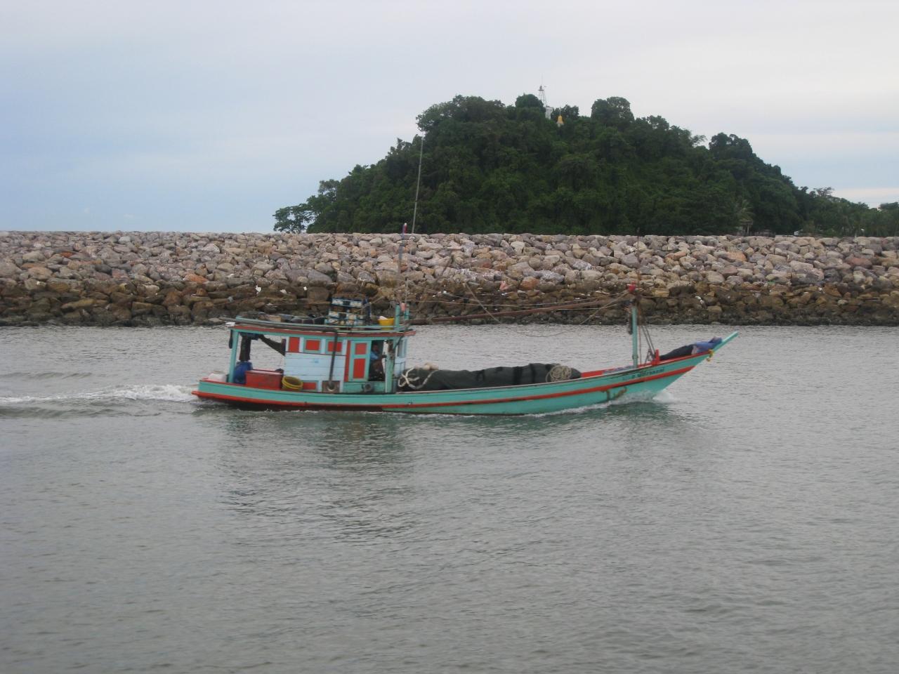 『喧騒の都と静寂の小島 （13） チュンポン～タオ島 Express Boat』タオ島(タイ)の旅行記・ブログ by 目黒警部さん【フォートラベル】