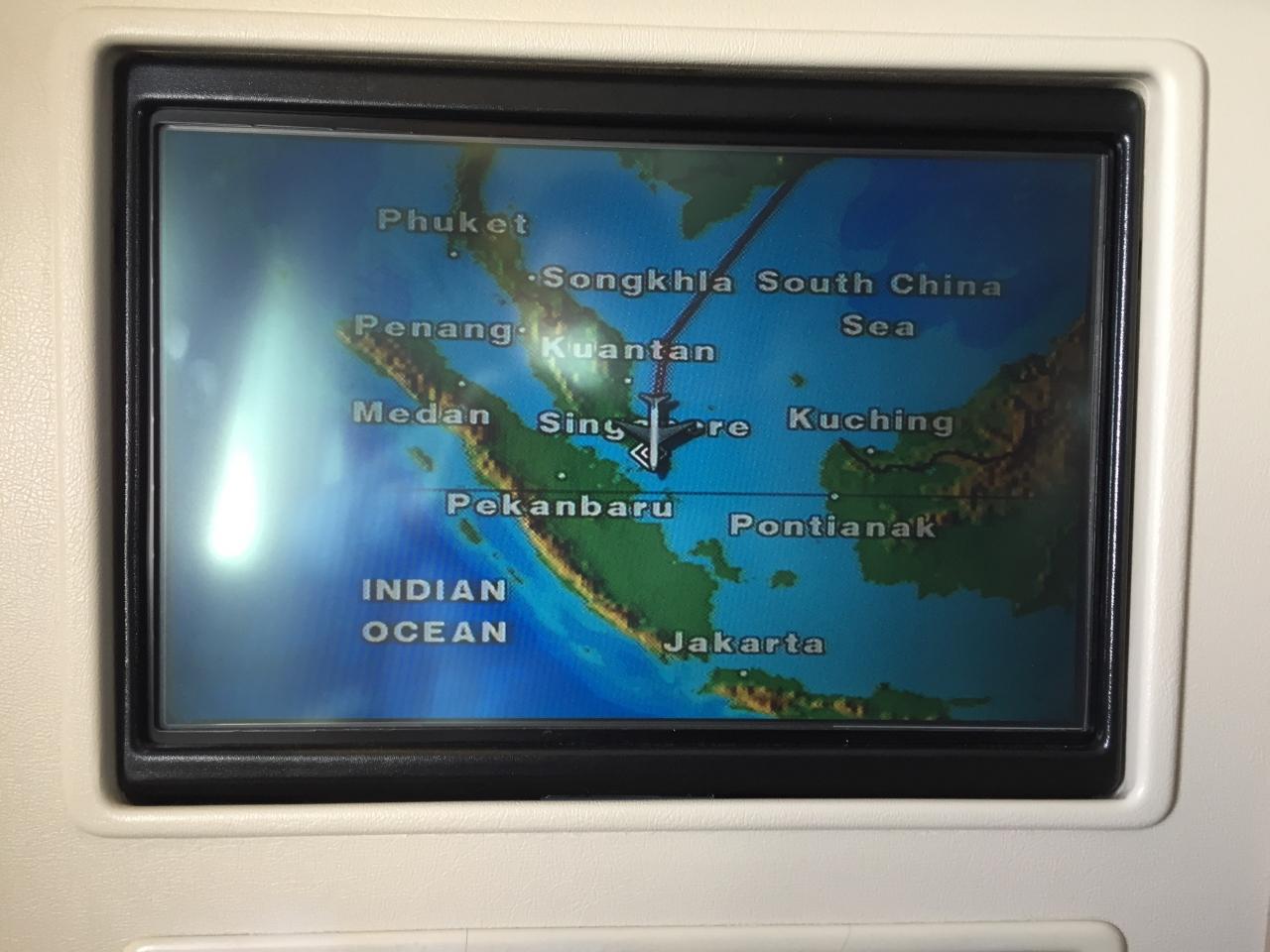 『初！ シンガポール航空ビジネスクラス搭乗記 その② 香港国際空港シルバークリスランジとSQ857 HKG／SIN ビジネスクラス搭乗記』バリ ...