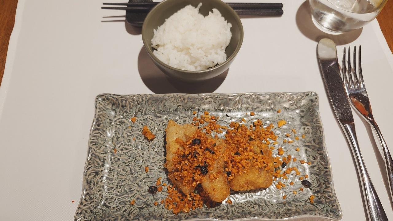 『CX259(HKG-MAN)ビジネスクラス機内食』香港(香港)の旅行記・ブログ by Dr.Tomさん【フォートラベル】