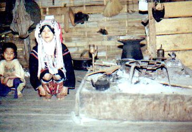 『タイ北部「チェンマイ・チェンライ」 アカ族と首長族の村観光』チェンライタイの旅行記・ブログ By Koiさん【フォートラベル】