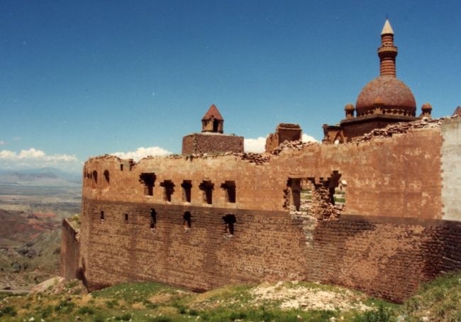 『トルコ探検 11・アララット山の街「ドゥバヤジット」』ドゥバヤジットトルコの旅行記・ブログ By Glabraさん【フォートラベル】