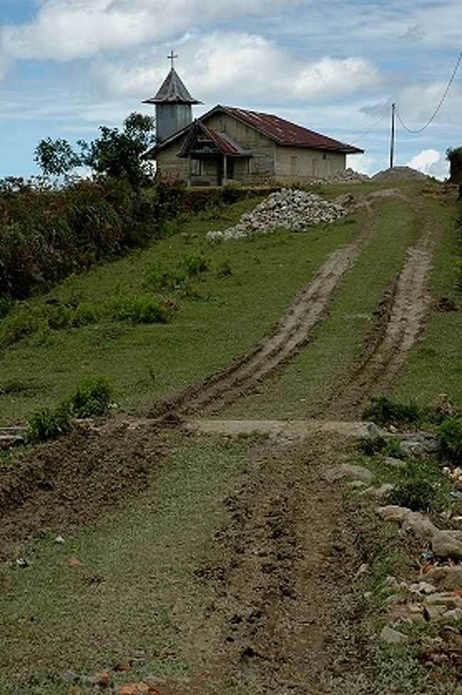 『★トバ湖周辺記(4) −バイクでサモシール島南回りの道へ』スマトラ島インドネシアの旅行記・ブログ By Sur Shanghaiさん