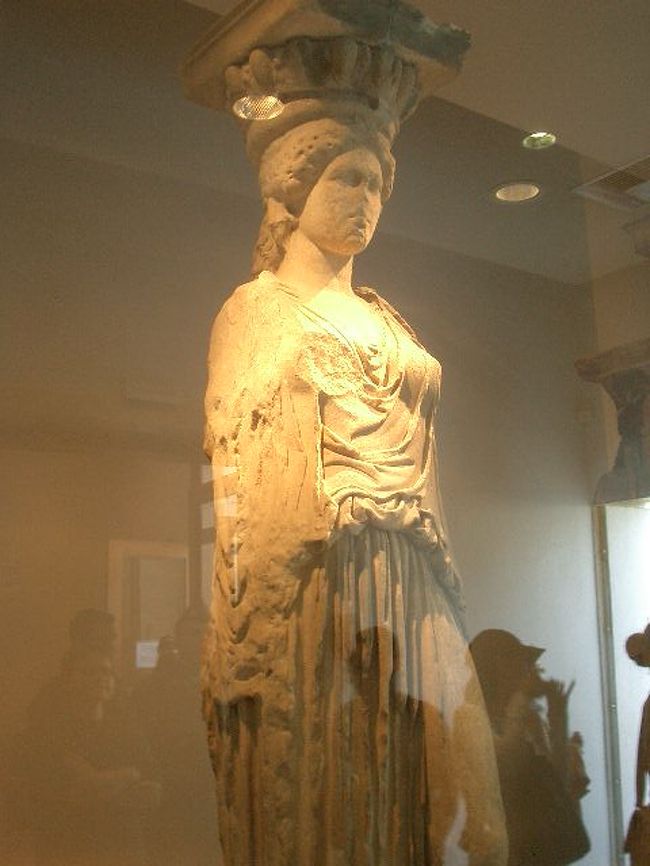 『エレクティオン神殿はイオニア式です』アテネギリシャの旅行記・ブログ By Nomonomoさん【フォートラベル】