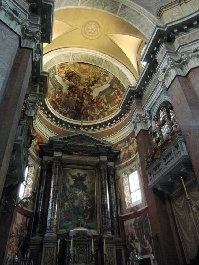『聖堂巡礼イタリア:ローマ 5 サンタ・マリア・デル・ポポロ聖堂(教会)』ローマイタリアの旅行記・ブログ By Rikucocoさん