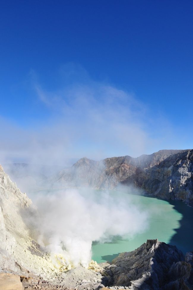 『エアアジア格安ひとり旅(3 2) インドネシアブロモ山&イジェン火口湖 編』ジャワ島インドネシアの旅行記・ブログ By Dun
