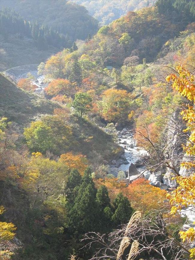 『小滝川ヒスイ峡と高浪の池』糸魚川新潟県の旅行記・ブログ By Yuhondaさん【フォートラベル】