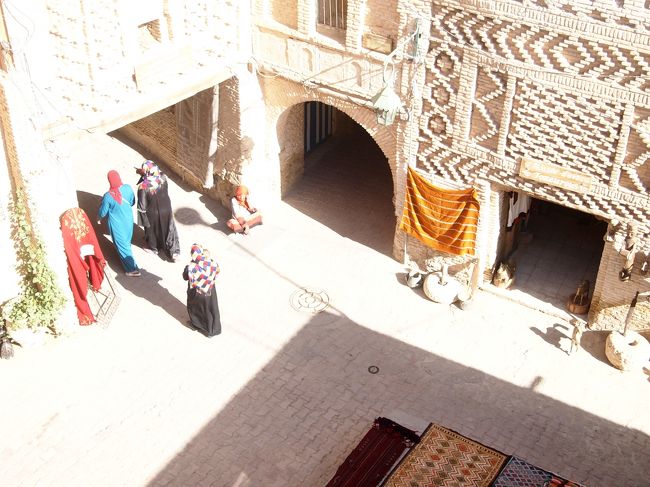 『日干し煉瓦模様が美しい旧市街』トズルチュニジアの旅行記・ブログ By Lion3さん【フォートラベル】