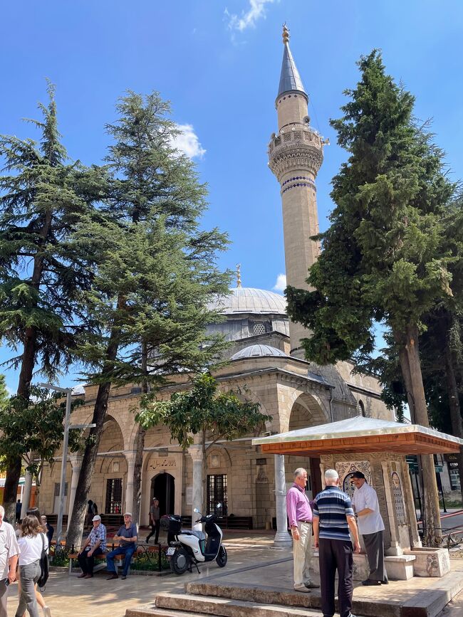『トルコ3週間旅行、9日目：エイルディルに行く前にイスパルタでフルンケバブ堪能』エイルディルトルコの旅行記・ブログ By キャバさん