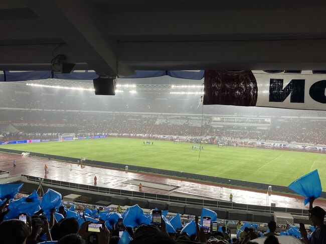 ジャカルタ編】2024サッカーワールドカップアジア最終予選 インドネシアvs日本(ゲロラブンカルノスタジアム)』ジャカルタインドネシアの